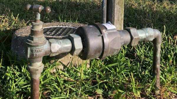 How to Turn Off Your Mains Water Supply to Your House